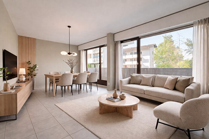 Annecy-le-Vieux, Annecy-le-Vieux Est : Appartement 3 pièces à vendre