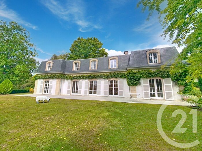 Maison à vendre - Senlis, Villevert - 8 pièces - 6 chambres