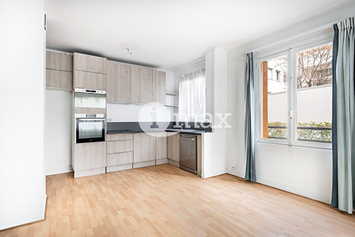 Appartement à vendre - Levallois-Perret, Collange - 3 pièces - 2 chambres