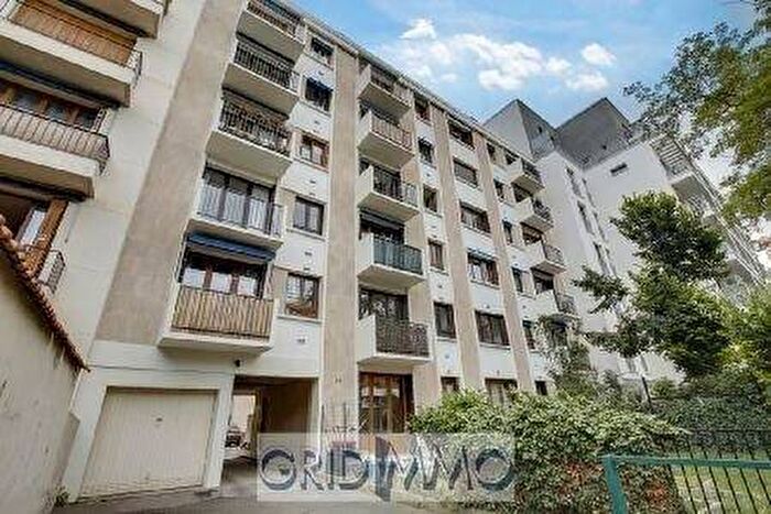 Appartement 3 pièces à Agent Sarre-Centre-Les Vallées-La Garenne, Colombes, à louer