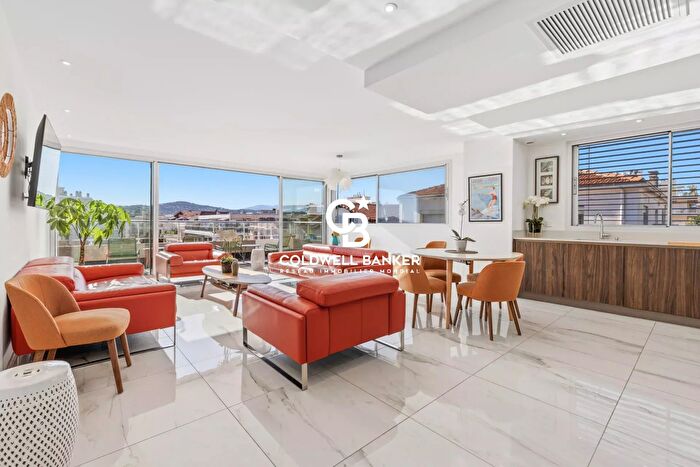 Appartement 4 pièces à vendre - Antibes, Juan-les-Pins, Le Cap