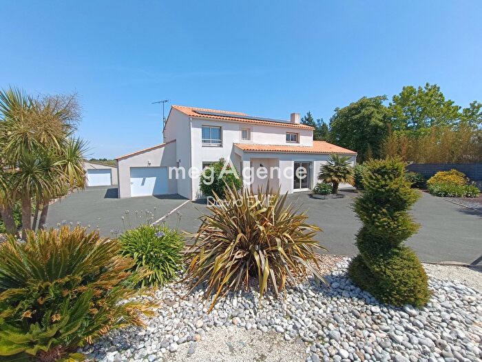 Aizenay - Maison 7 pièces à vendre
