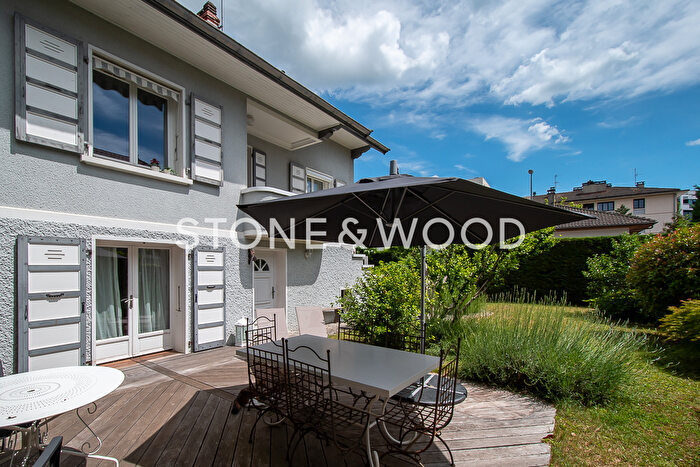 Maison 7 pièces à vendre à Annecy, Parmelan, Albigny