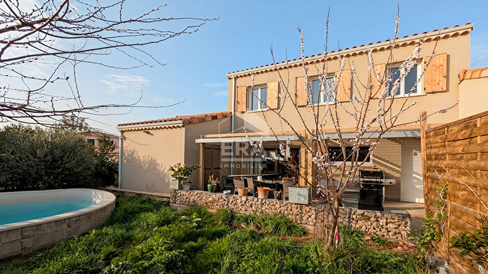 Maison à vendre - Eyragues - 7 pièces - 5 chambres