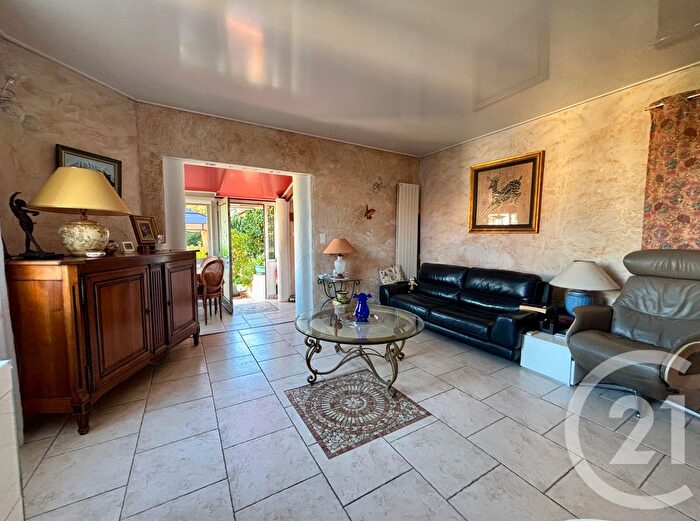 Appartement à vendre - Le Cannet, Aubarède - 3 pièces - 2 chambres