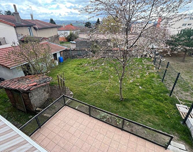 Appartement à louer - Chazelles-sur-Lyon - 4 pièces - 3 chambres