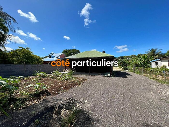 Sainte-Anne : Maison 5 pièces à louer