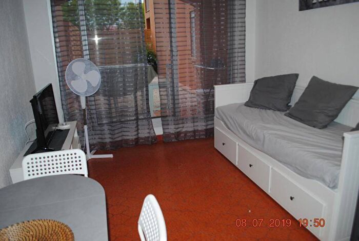 Village, Saint-Mandrier-sur-Mer : Appartement 1 pièce à louer