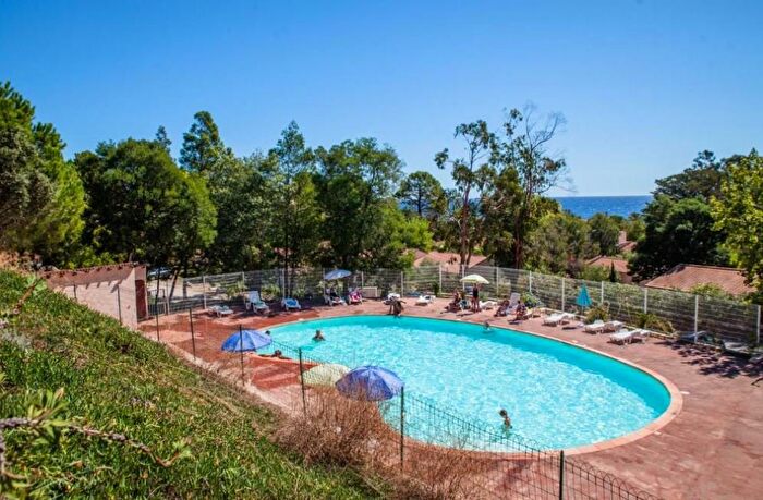 Appartement à vendre - Sari-Solenzara - 2 pièces - 1 chambre