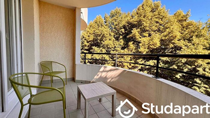 Beauregard-Les Gradins, Torcy : Appartement 1 pièce à louer