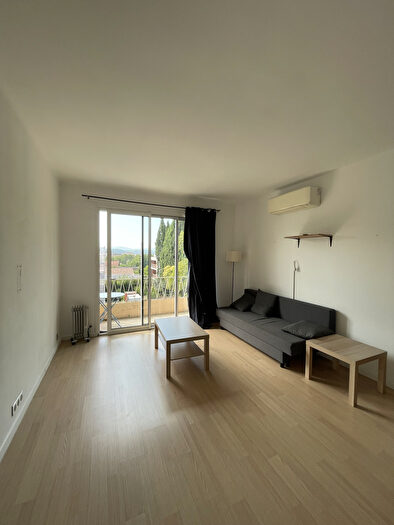 Appartement 3 pièces à louer à Aix-en-Provence, Saint-Donat, Les Platanes
