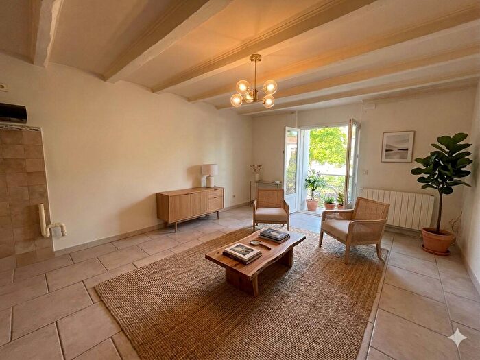 Appartement 1 pièce à louer à Est, Le Vigan