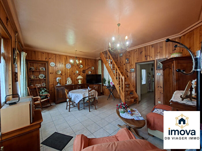 Maison à vendre - Cosne-dAllier - 4 pièces - 2 chambres