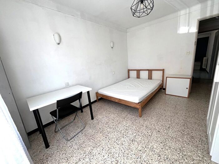 Appartement à louer - Aix-en-Provence - 5 pièces