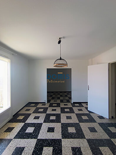 Nîmes, Ville Active - Appartement 5 pièces à louer