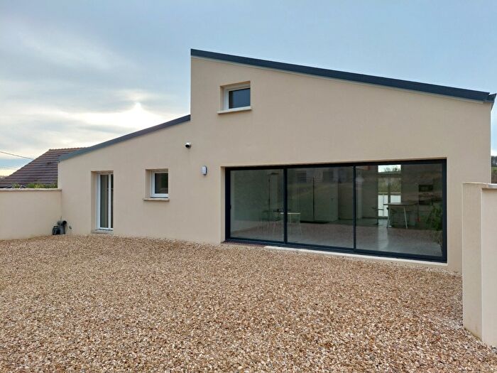 Maison à vendre - Nailly - 8 pièces - 3 chambres