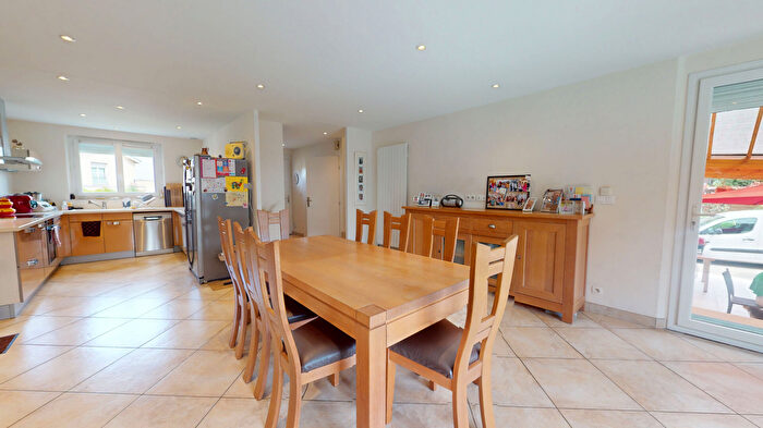 Maison à vendre - Échirolles, Village, La Commanderie - 4 pièces - 3 chambres