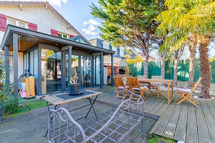 Maison à vendre - Livry-Gargan, Nord - 5 pièces - 3 chambres