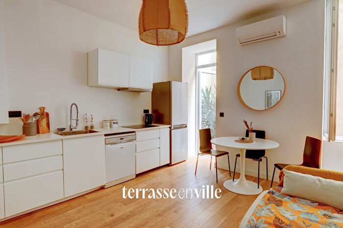 Appartement à vendre - Marseille e , Palais de Justice - 2 pièces - 1 chambre