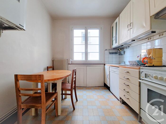 Grenoble, Eaux-Claires, Mistral : Appartement 3 pièces à vendre