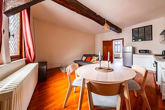 Appartement à vendre - Dijon, Centre-ville - 2 pièces - 1 chambre