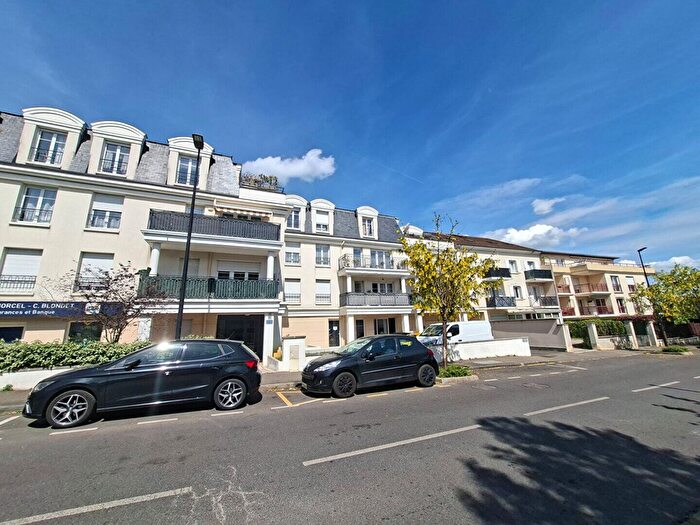La Gare, Villecresnes : Appartement 2 pièces à louer