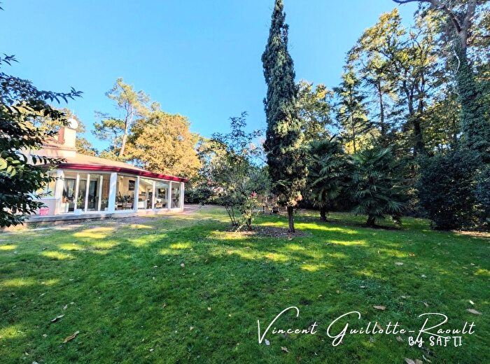 Maison à vendre - Sainte-Pazanne - 6 pièces - 3 chambres