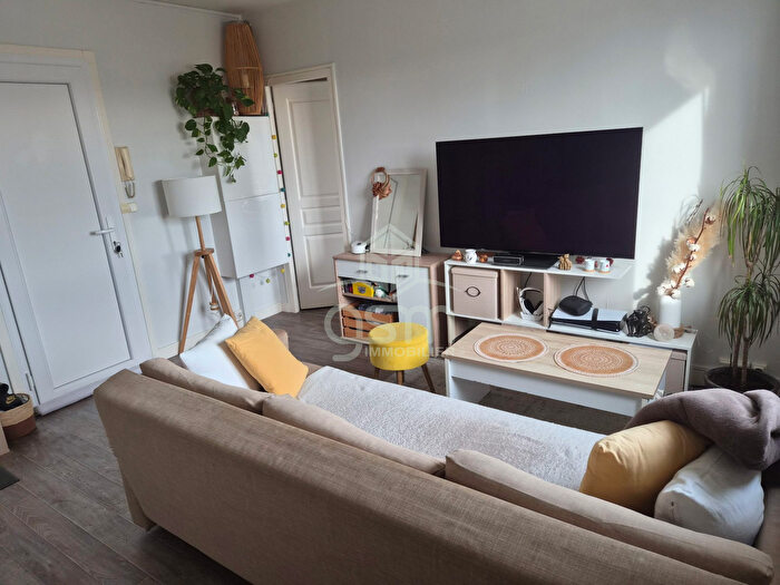 Appartement à louer - Montbazon - 2 pièces - 1 chambre