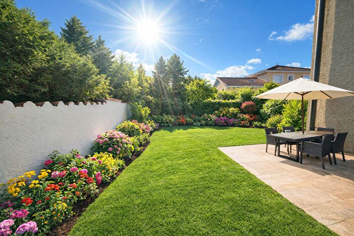 Maison à vendre - Genas - 5 pièces - 3 chambres