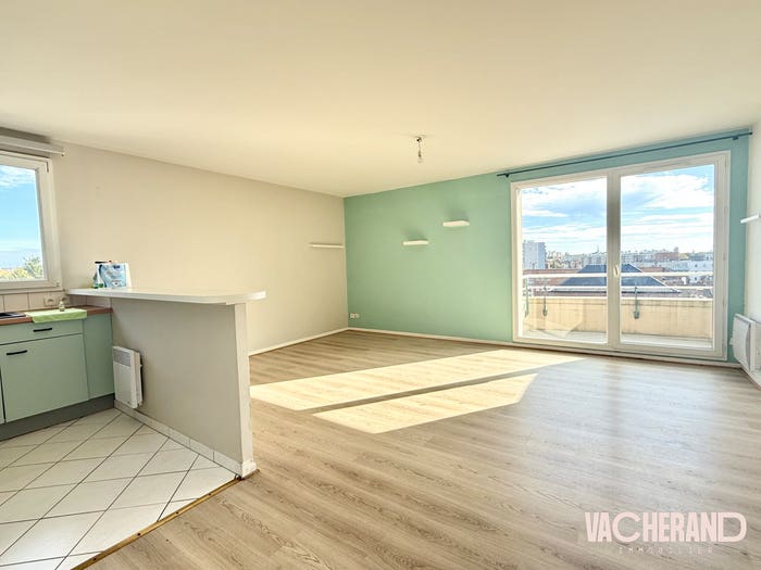 Appartement 3 pièces à Lille, Faubourg de Béthune, à vendre