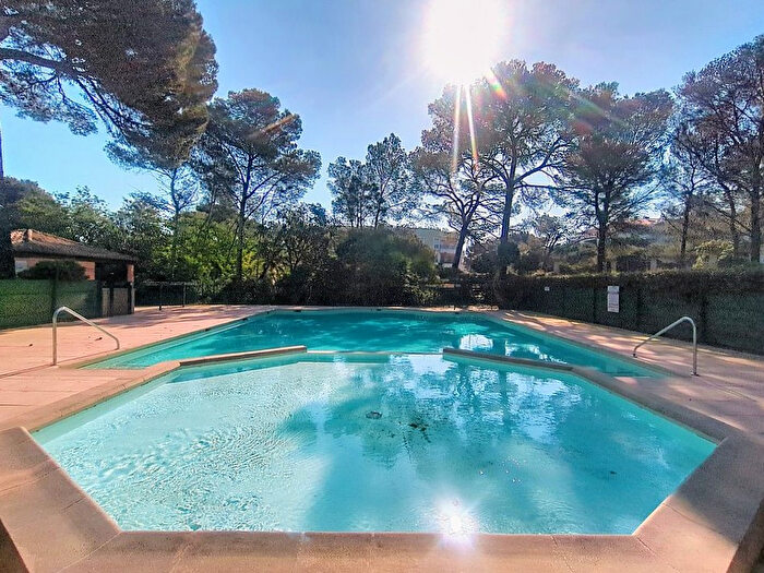 Appartement à vendre - Fréjus, Saint-Aygulf - 2 pièces - 1 chambre