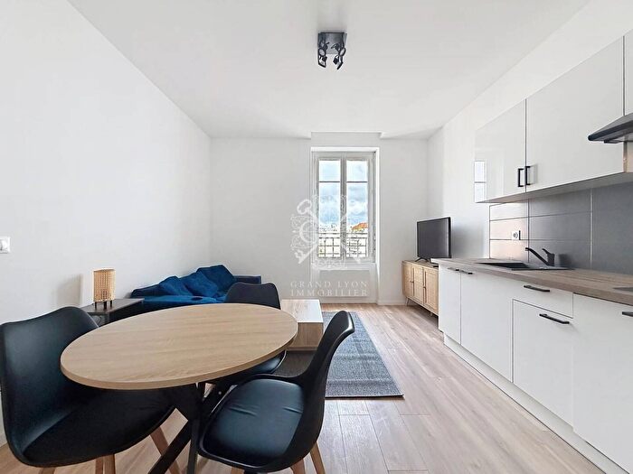 Appartement à louer - Monplaisir Lumière, Lyon ème arrondissement - 2 pièces - 1 chambre