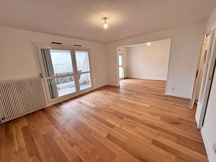 Appartement à vendre - Villeurbanne, Tonkin Nord - 4 pièces - 2 chambres
