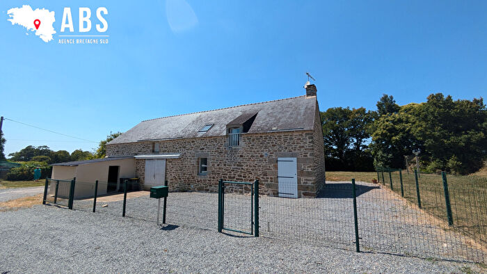 Maison à louer - Marzan - 4 pièces - 3 chambres