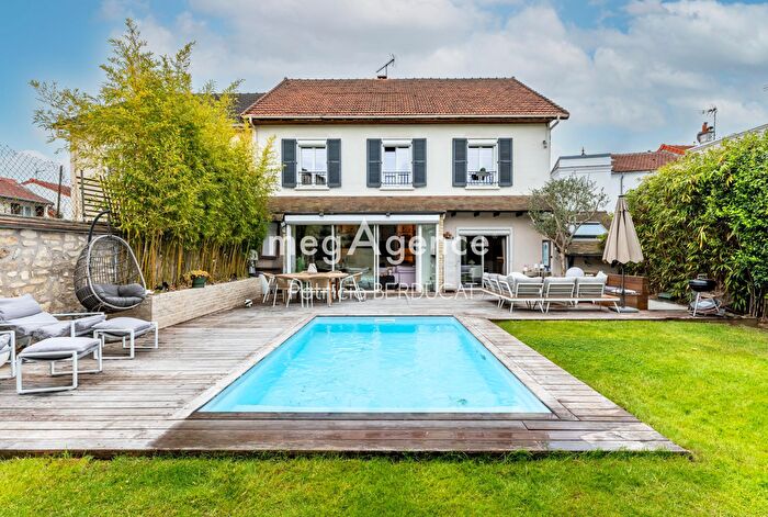 Maison 9 pièces à vendre à Le Perreux-sur-Marne, Pont de Bry