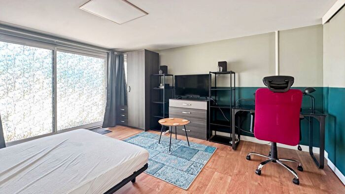 Appartement à louer - Saint Symphorien, Tours - 1 pièce