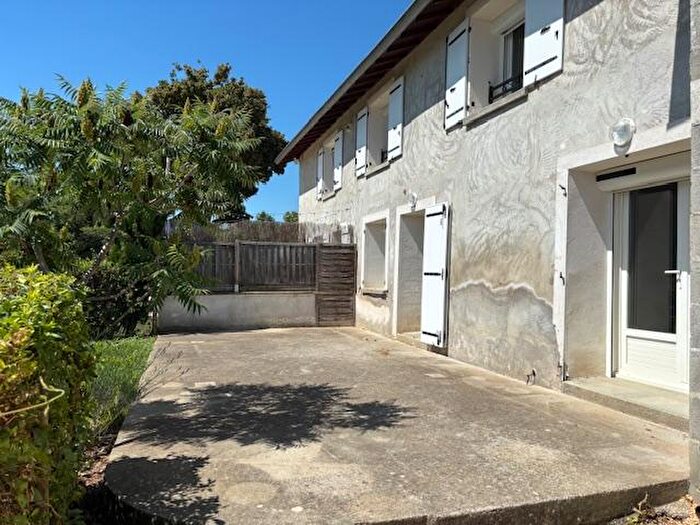 Appartement 4 pièces à Septème, à louer