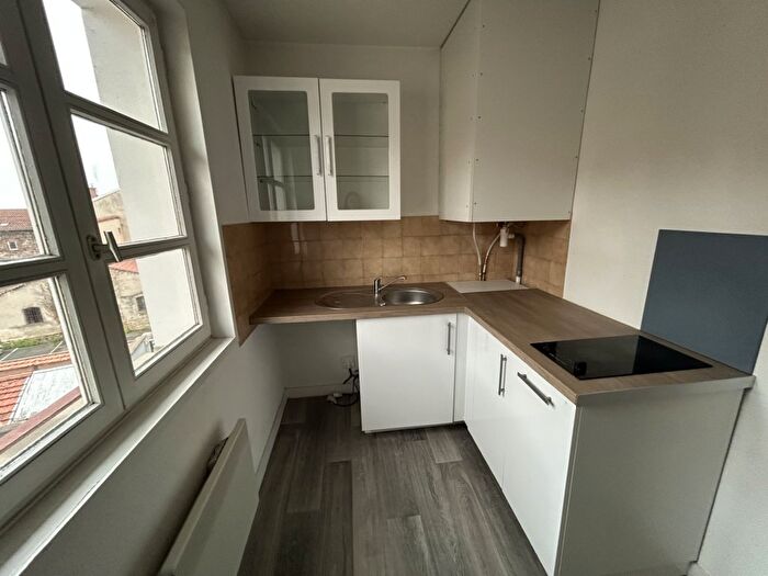 Appartement 1 pièce à louer à Montbrison, Centre-ville