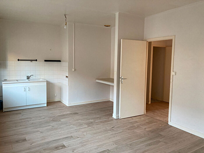 Appartement 4 pièces à louer à Maumusson