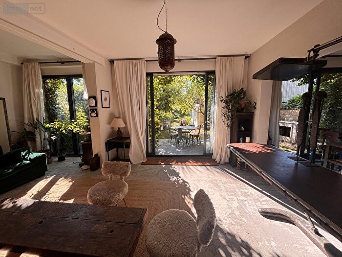 Gennes - Maison 7 pièces à vendre