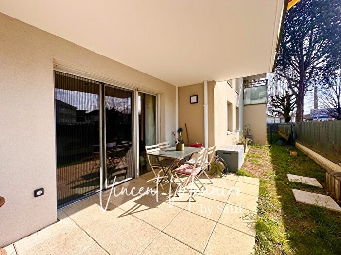 Appartement à vendre - Saint-Maurice-de-Beynost - 3 pièces - 2 chambres