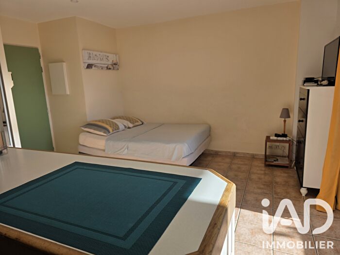 Saint-Paul, Saint-Gilles les Bains : Appartement 2 pièces à vendre