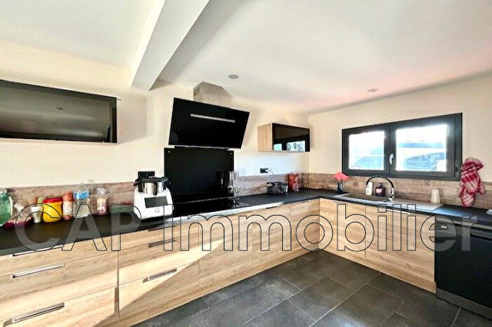 Maison à vendre - Saint-Laurent-de-la-Salanque - 5 pièces - 4 chambres