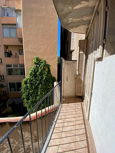 Appartement 4 pièces à vendre à Marseille 4ème, Cinq Avenues