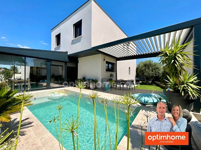 Maison à vendre - Vauvert - 5 pièces - 4 chambres