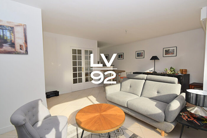 Appartement à vendre - Asnières-sur-Seine, Centre-ville - 2 pièces - 1 chambre