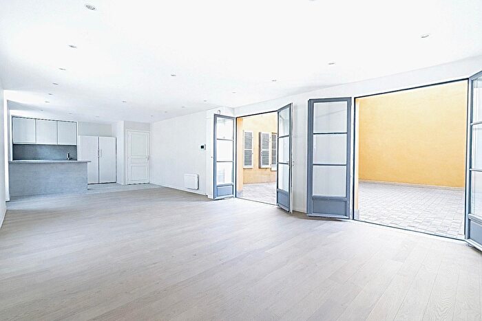 Maison à vendre - Versailles, Notre Dame - 8 pièces - 6 chambres