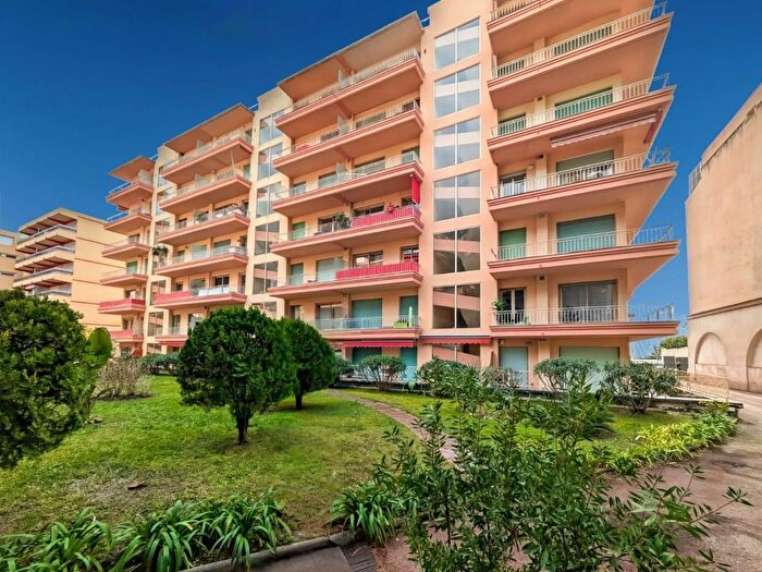 Appartement à vendre - Menton, Haut Borrigo, Saint-Paul-Garavan, Vallée de Gorbio - 2 pièces - 1 chambre