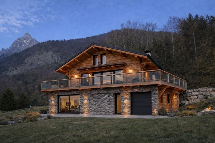 Maison à vendre - Sallanches, Saint-Martin - 5 pièces - 4 chambres