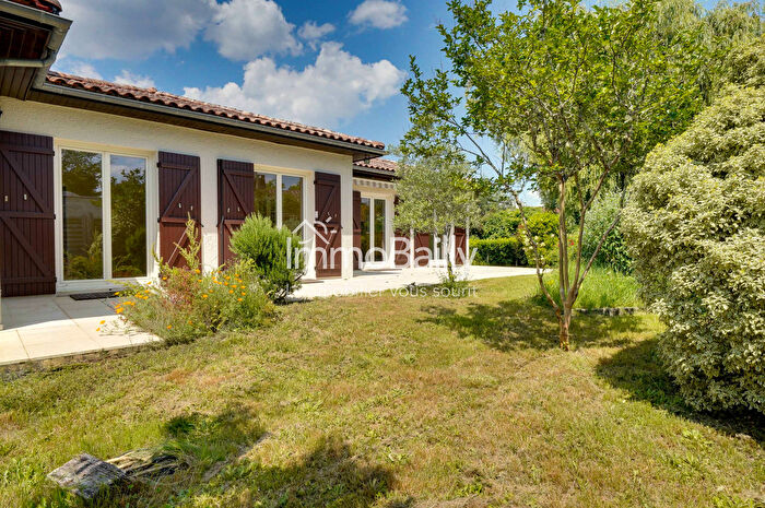 Maison à vendre - Léognan - 6 pièces - 4 chambres